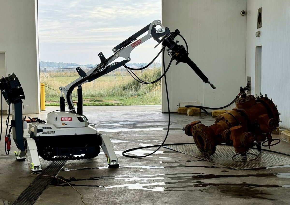 REYM introduceert de Multibot voor een veiliger werkomgeving // REYM